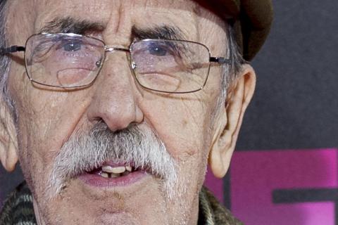 Muere el actor Jesús Guzmán, el cartero de 'Crónicas de un pueblo', a ...