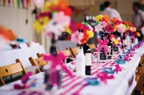 Una novia pasó ocho meses creando toda la decoración para su boda (FOTOS)