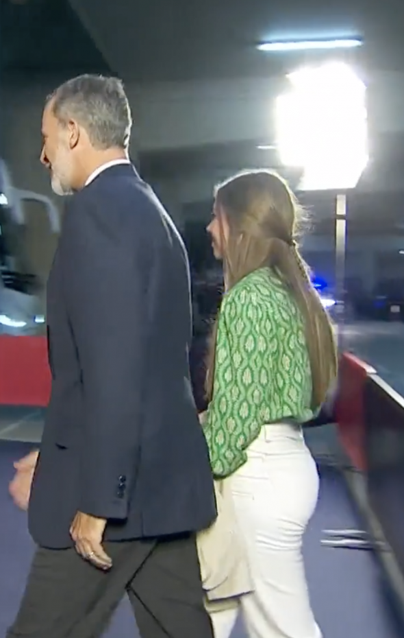 La infanta Sofía llama la atención por lo que ha hecho en la final de ...