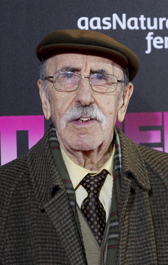 Muere el actor Jesús Guzmán, el cartero de 'Crónicas de un pueblo', a ...