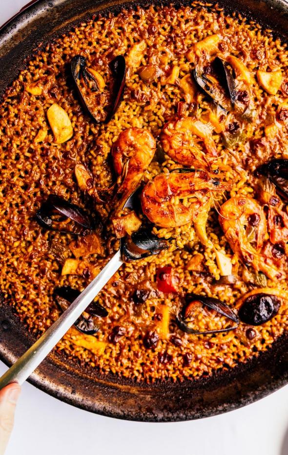 Una valenciana se encuentra este ingrediente en una paella de EEUU ...