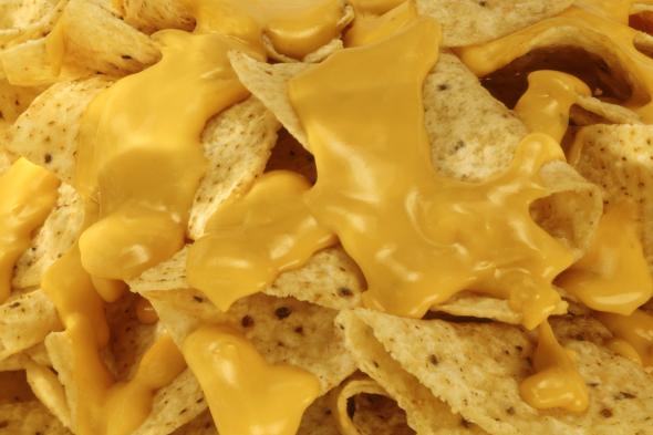 Este es el mejor queso para poner a tus nachos caseros