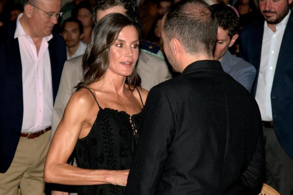 Locura total: en Alemania ven esta foto de Letizia y le sacan un ...