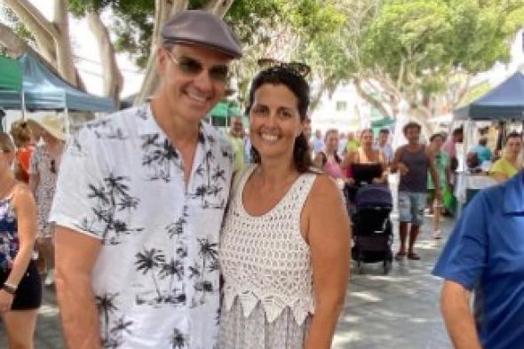 Todo el mundo alucina con el look veraniego de Pedro Sánchez durante ...