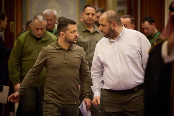 Zelenski ficha a un 'pacificador'