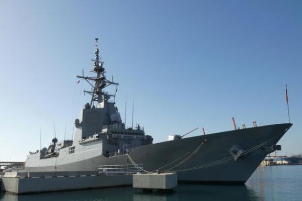 La fragata española de los 600 millones de euros presume ante el ...