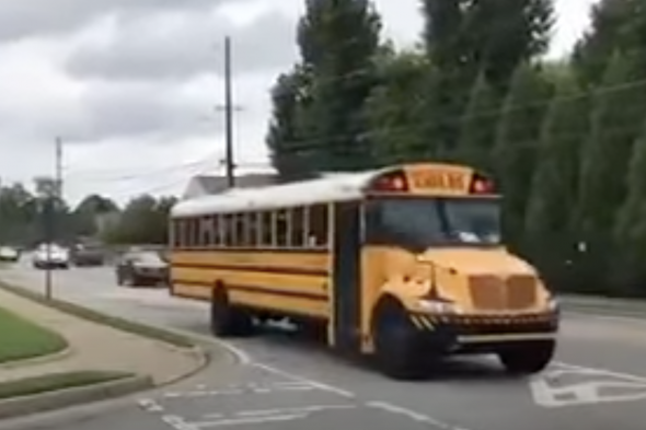 Una española que vive en EE.UU. explica por qué odia los famosos buses ...