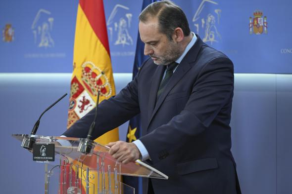 Ábalos se ausenta en la primera sesión de control tras el 'caso Koldo ...