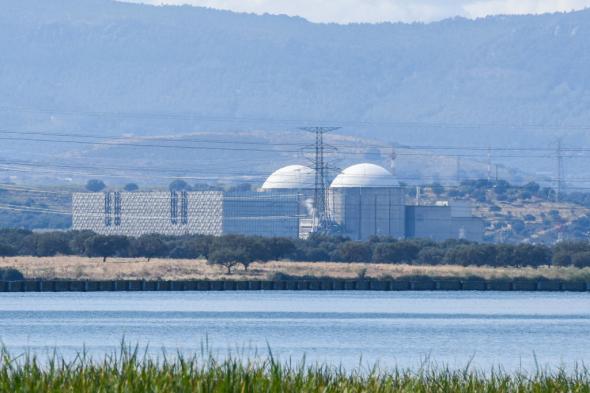 La central nuclear de Almaraz ultima su cierre con los ojos puestos en ...