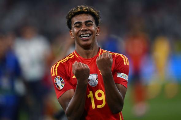Lamine Yamal, el benjamín de la selección que hace historia orgulloso ...
