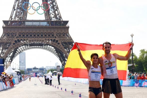 María Pérez y Álvaro Martín hacen historia al ganar el oro en el primer ...