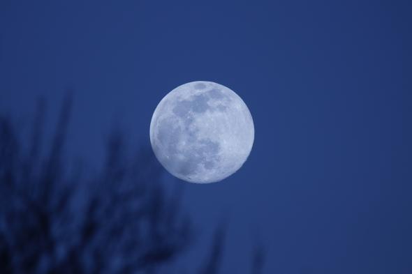 Luna llena de agosto 2024: cuándo es la Luna de Esturión y por qué se ...