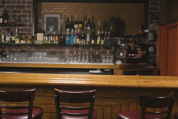 Cuenta cómo el bar al que va todos los días desde hace cinco años ha ...