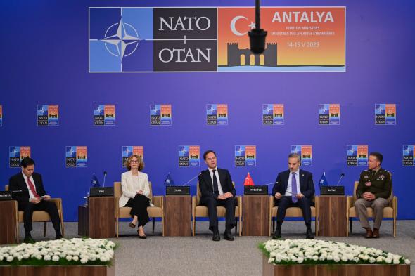 EEUU exigirá en la cumbre de la OTAN que los países aliados ratifiquen ...