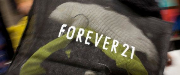 10 curiosidades que no sabías de tus tiendas de ropa favoritas