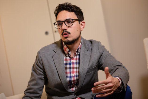 El nutricionista Carlos Ríos ve lo que se desayuna en el Congreso y ...