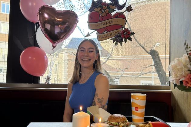 Una fan de McDonald’s se tatúa su menú favorito y, como agradecimiento ...