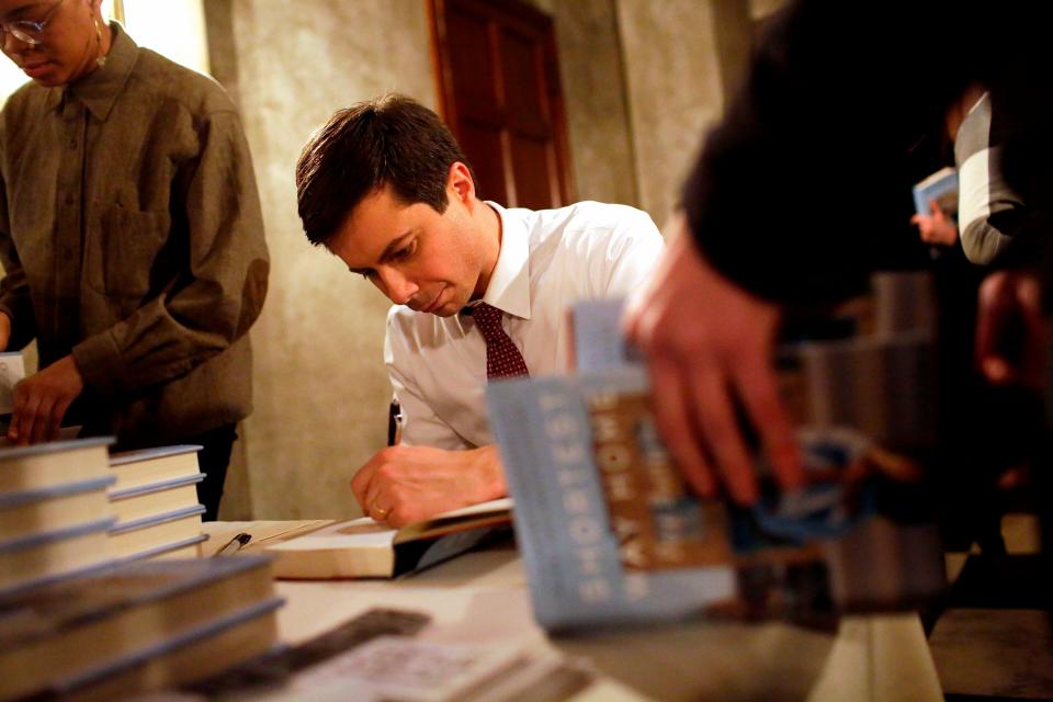 10 cosas que no sabías de Pete Buttigieg, en fotos