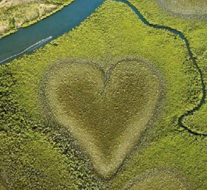 Turismo romántico: diez lugares con forma de corazón