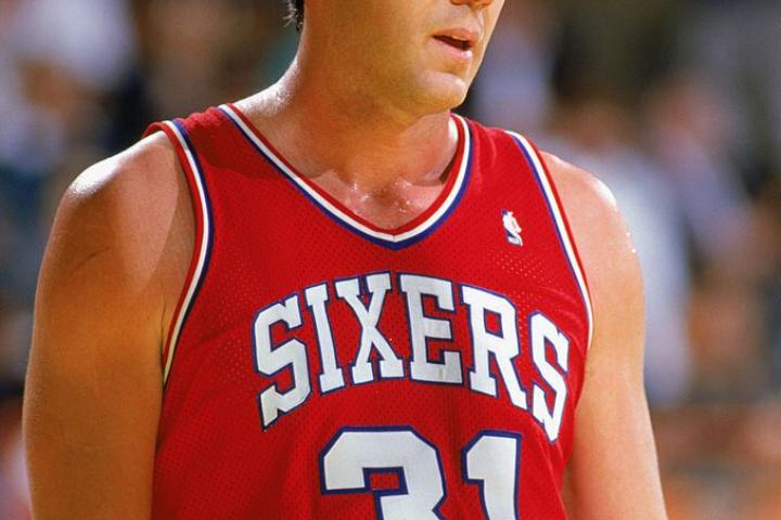Fallece el jugador de baloncesto Mark McNamara a los 60 años