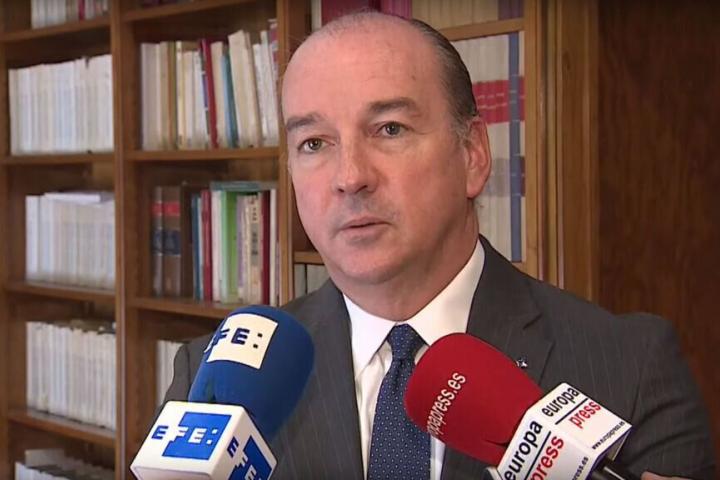 El abogado de la familia Franco se reúne con el Gobierno