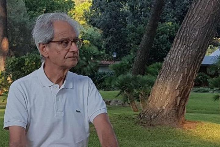 Andrés Rábago, El Roto, medio siglo del arte de cristalizar en sátira ...