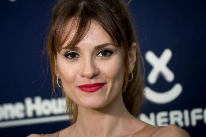 Elena Ballesteros se casa con su mejor amigo un año después de ...