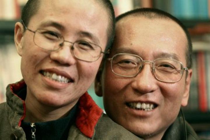 Liu Xia, viuda de Liu Xiaobo, sale de China tras ocho años de arresto domiciliario