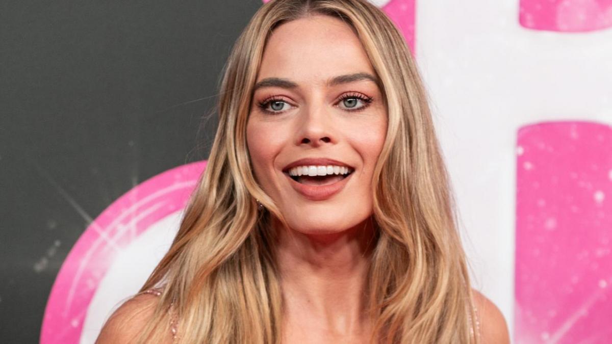La reacción de Margot Robbie cuando le cuentan que a Pedro Sánchez le ...