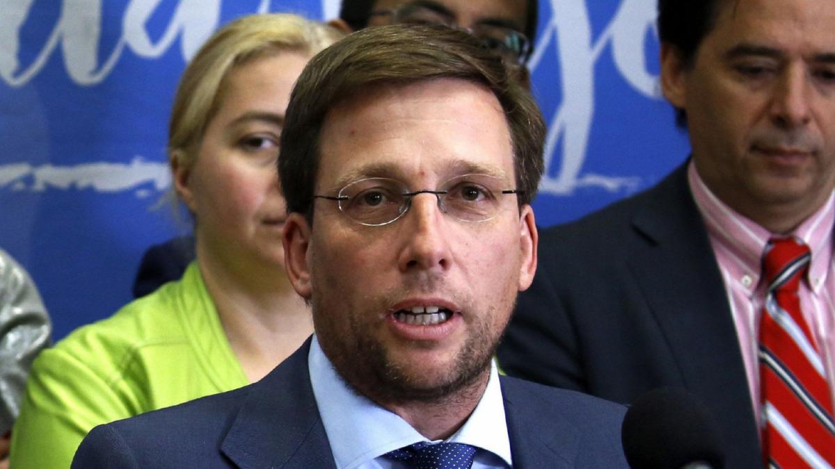 El actor Daniel Pérez Prada estalla contra Almeida por lo que ha visto ...