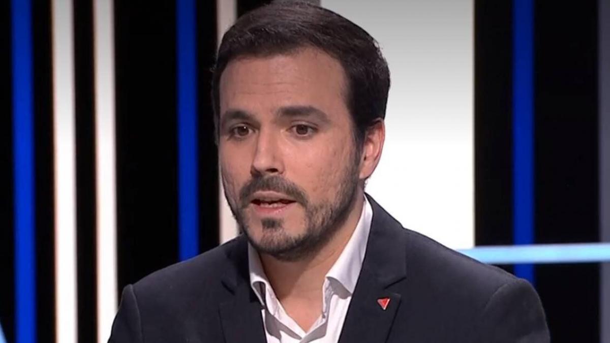 Garzón: el juego 'es un problema de salud pública' y hay que intervenir