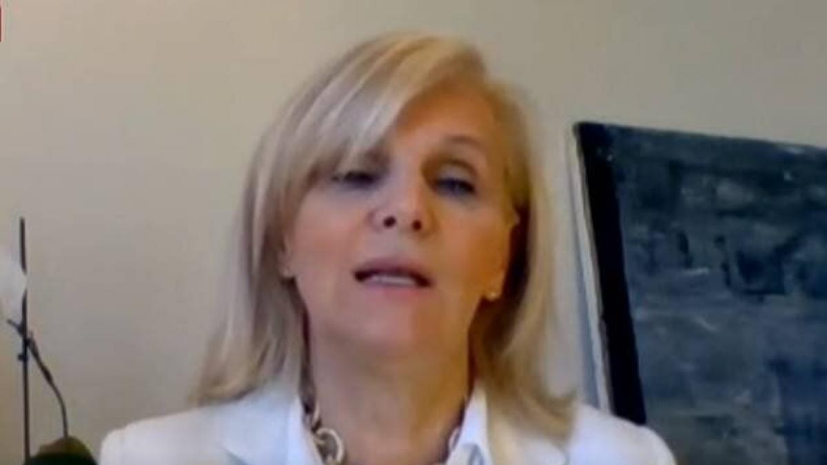 María Neira (OMS): 'La vacuna estará disponible en un año... si todo va ...