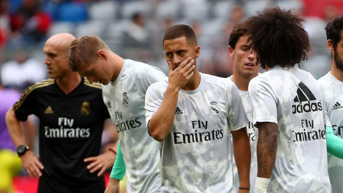 Hazard se rompe y podría estar entre tres y cuatro semanas de baja