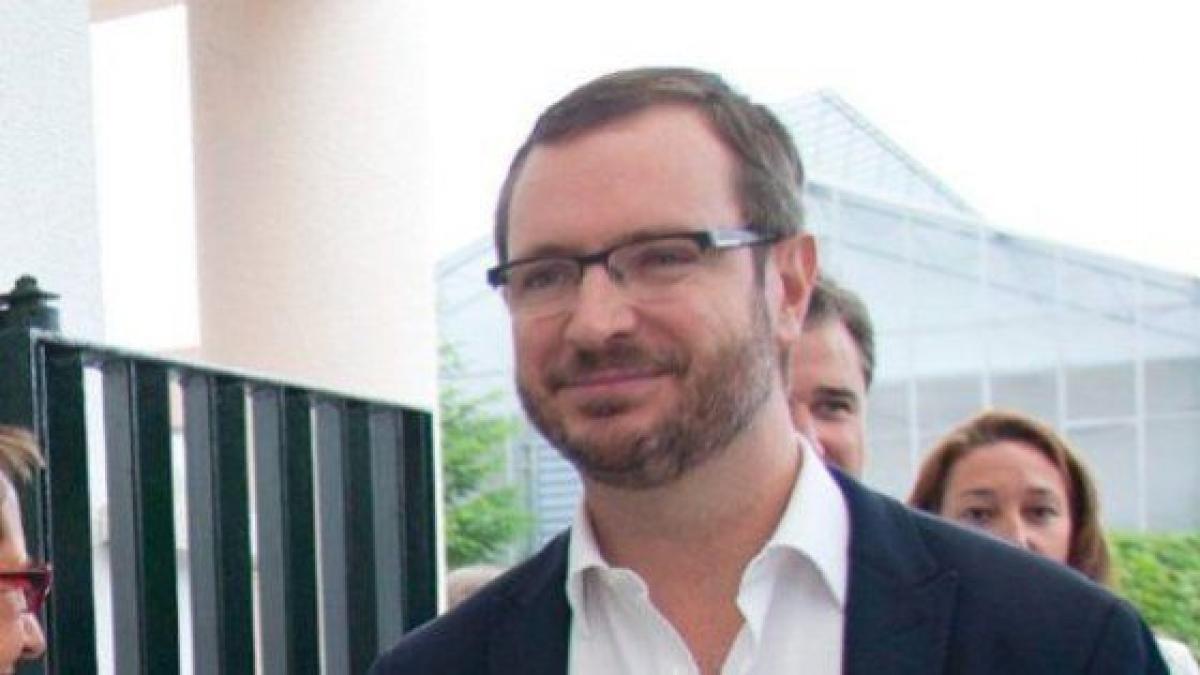 Duras críticas a Javier Maroto (PP) por este tuit sobre Podemos