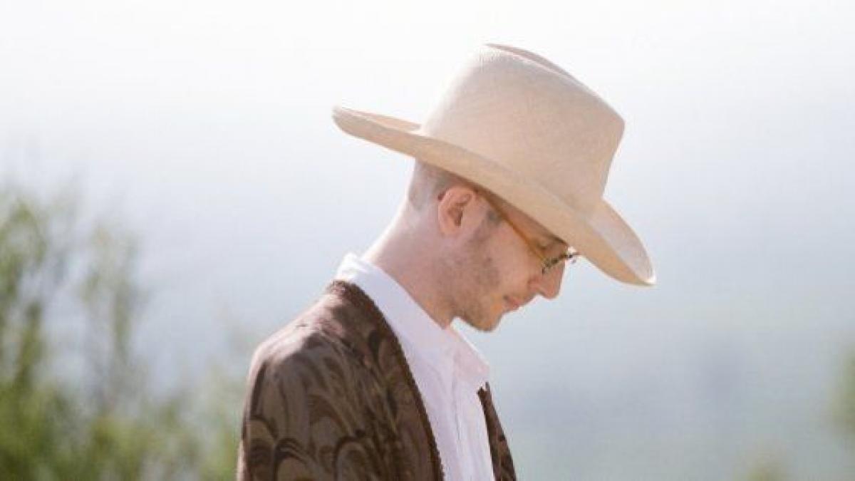 Muere Max Ritvo, el escritor que hizo poesía con su lucha contra el cáncer