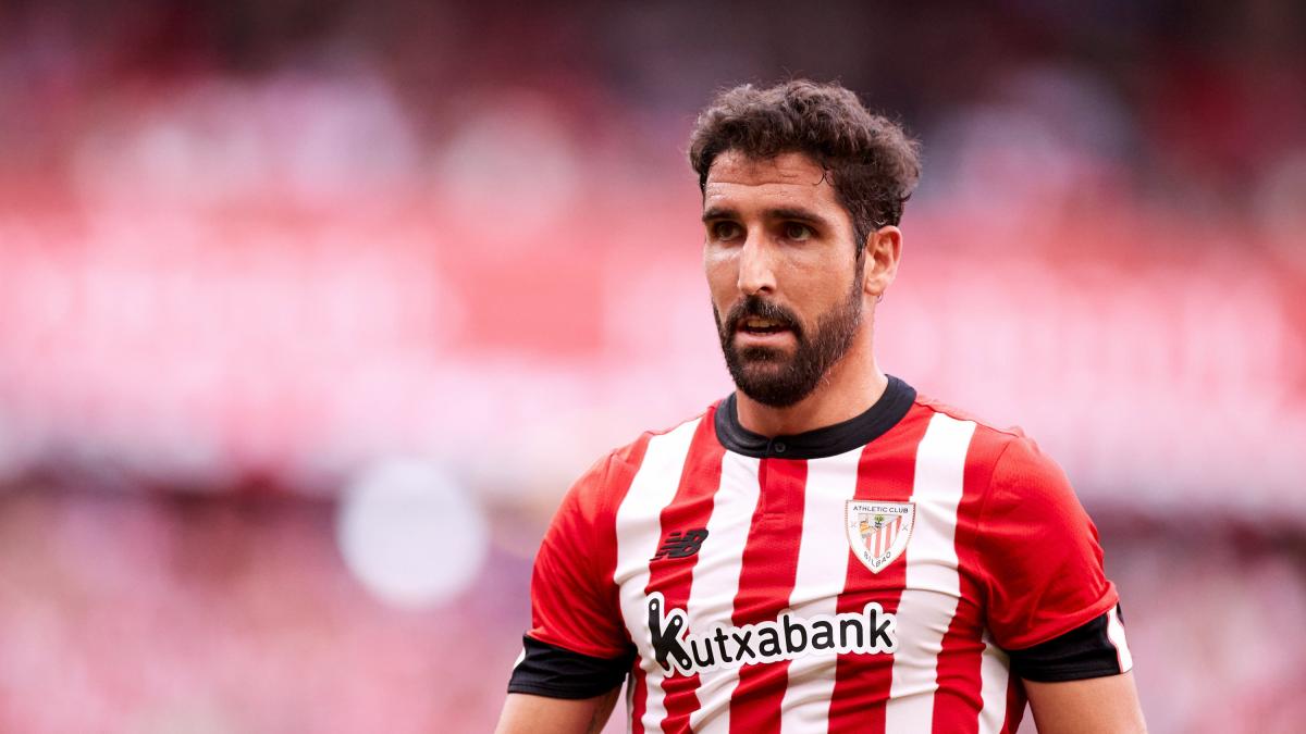 El futbolista Raúl García deja más que clara su opinión cuando le ...