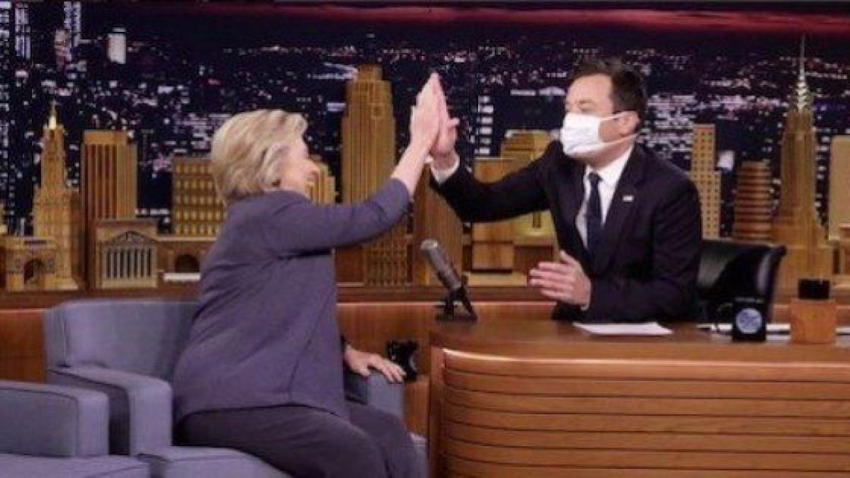 Jimmy Fallon le hizo esta broma a Hillary Clinton sobre su enfermedad ...