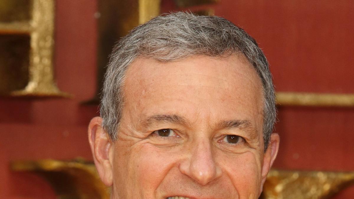 El histórico Robert Iger regresa a la dirección de Disney tras la ...