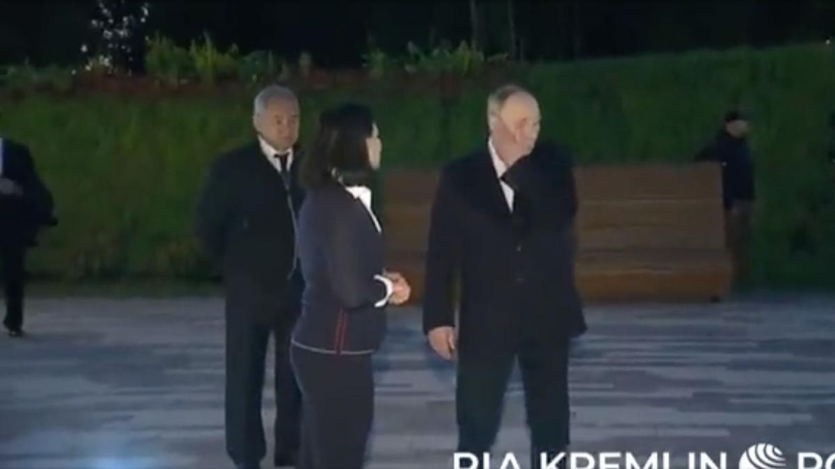 El vídeo de Putin y el mosquito que se comenta en medio mundo: todos se ...