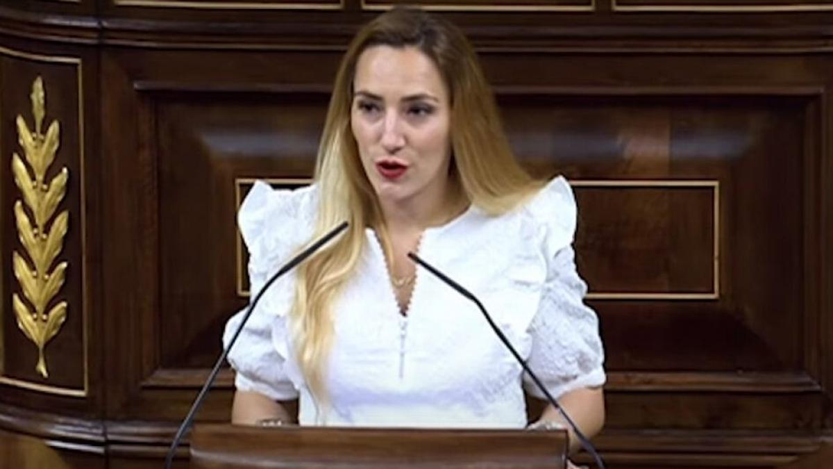 Una diputada de Vox compara los test anales de coronavirus con la violación