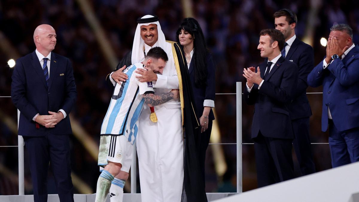 Indignación total con la FIFA y Qatar por cómo ha aparecido Messi a ...