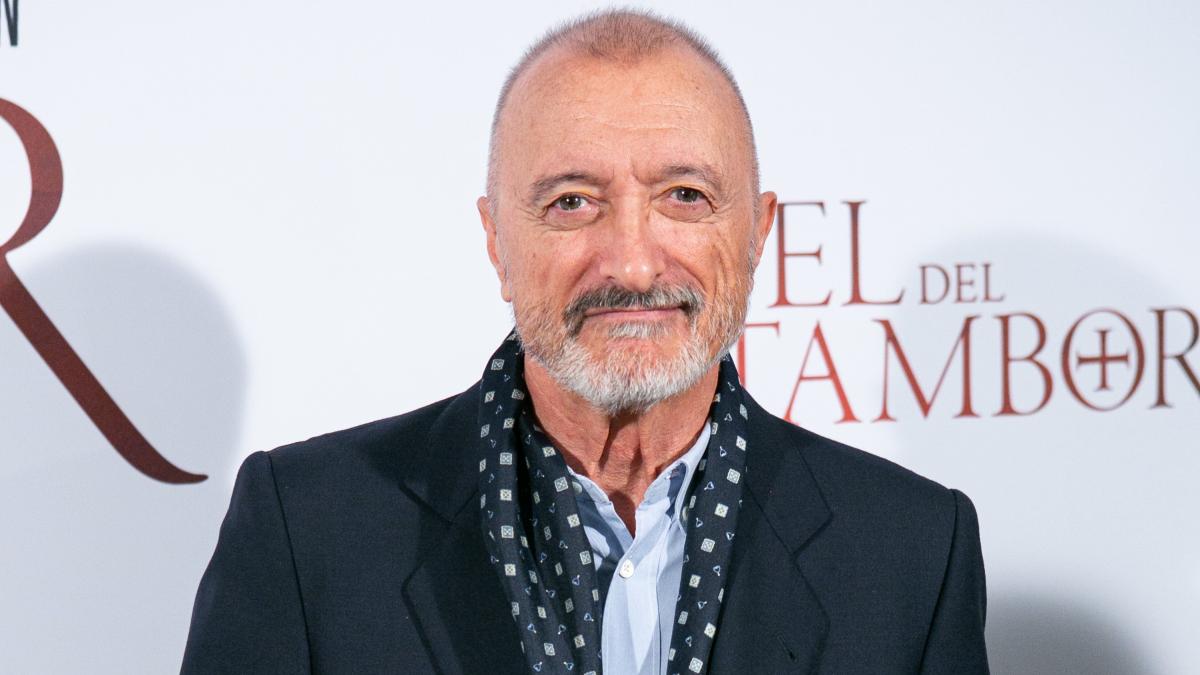 Arturo Pérez-Reverte anuncia una nueva entrega del capitán Alatriste