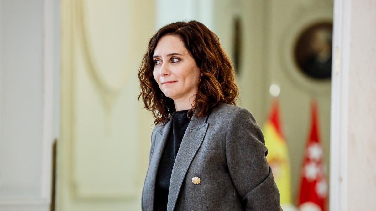 Ayuso será nombrada alumna ilustre de la Complutense entre medidas de ...