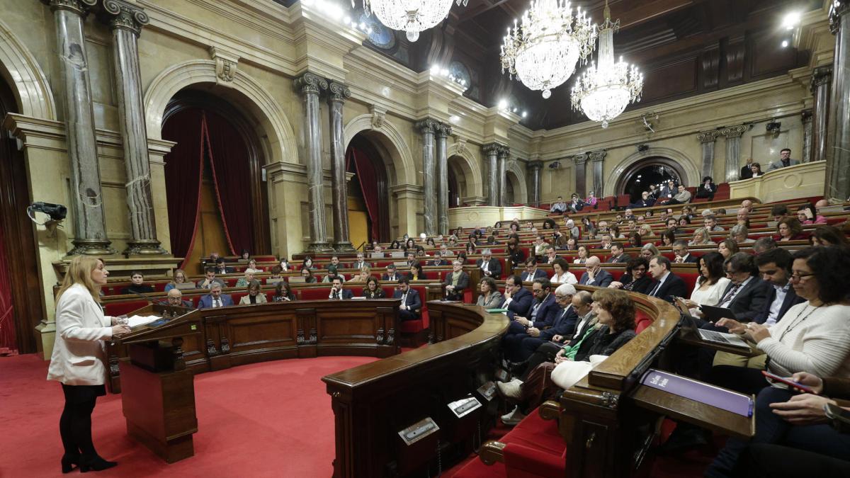 El Parlamento de Cataluña da luz verde a los presupuestos con una ...