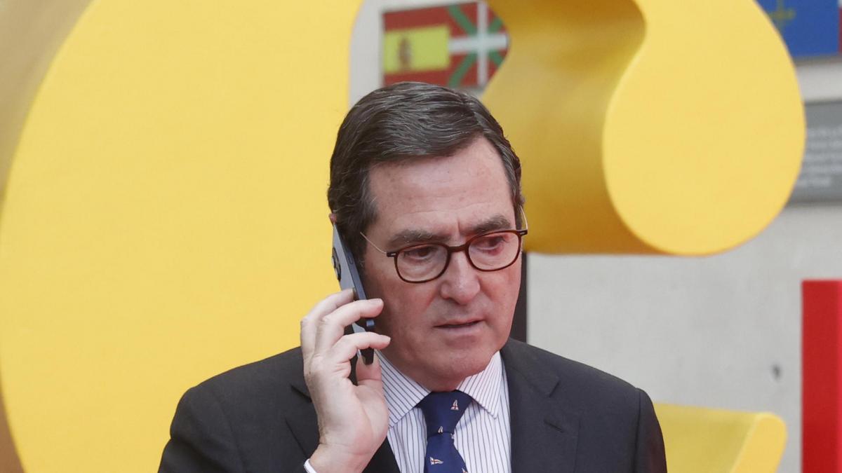 Garamendi pide perdón por decir que criticar su sueldo es como culpar a ...