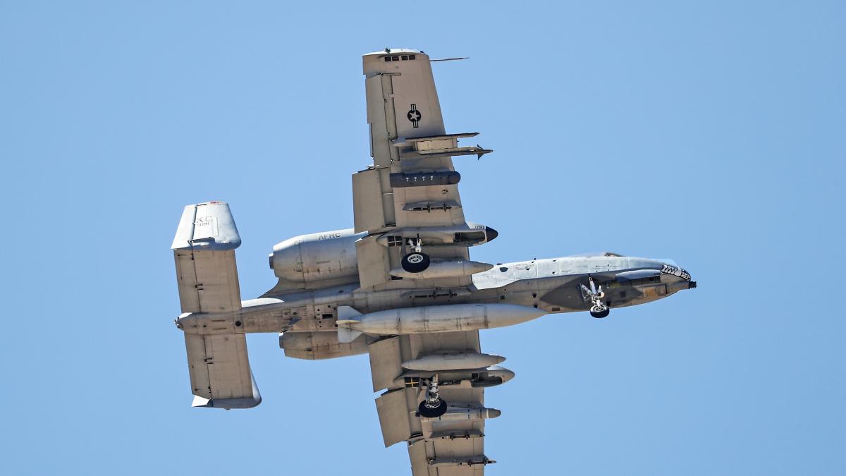 EEUU despliega en España diez de sus míticos cazas de ataque a tierra