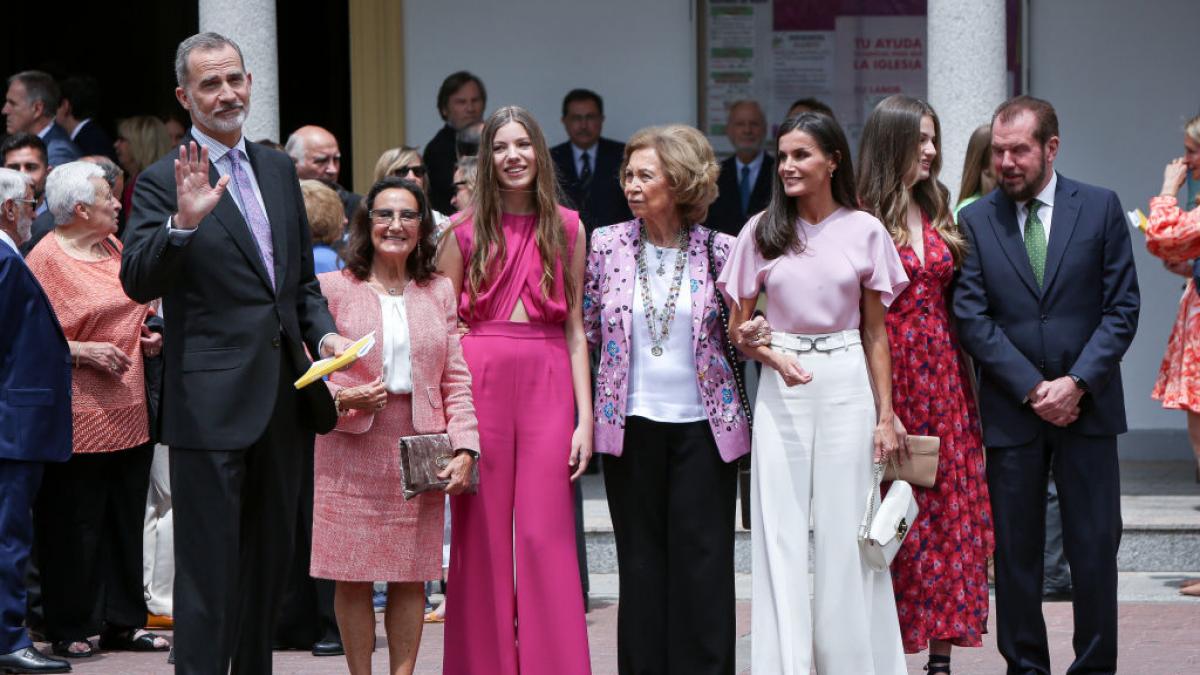 Está provocando muchos comentarios el gesto del padre de Letizia con ...