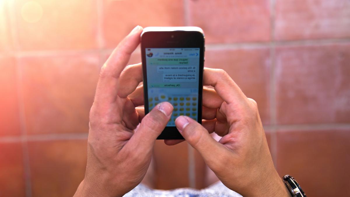 Este fue el primer emoji de la historia