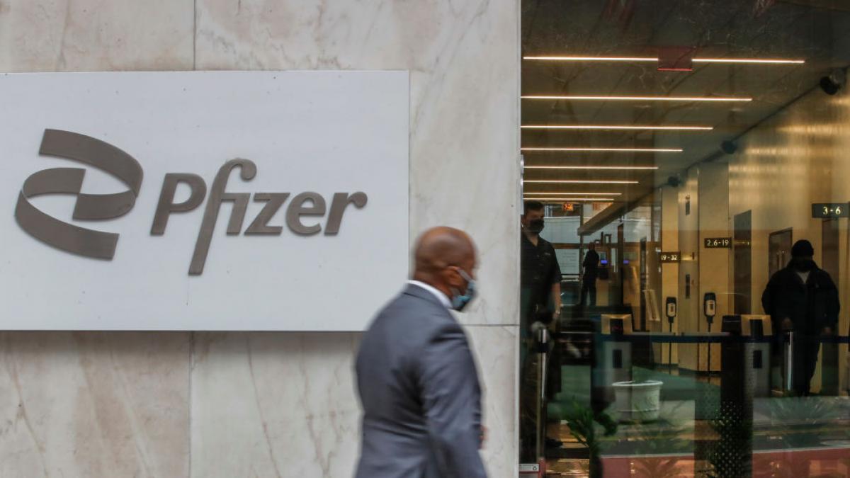 Pfizer busca un salvavidas para olvidar el coronavirus