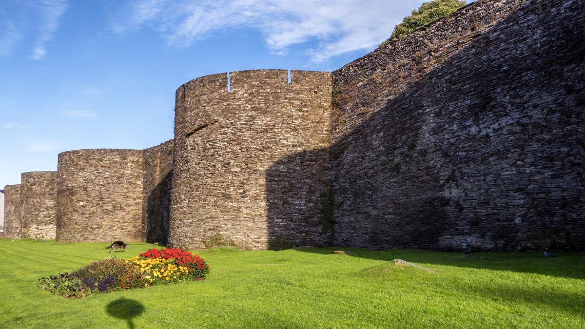 La muralla romana mejor conservada del mundo está en España